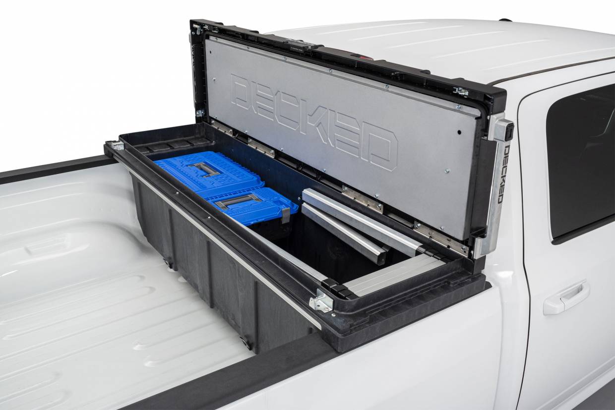 Ladder in a Toolbox: DECKED Modernizes Truck Bed Mainstay | GearJunkie