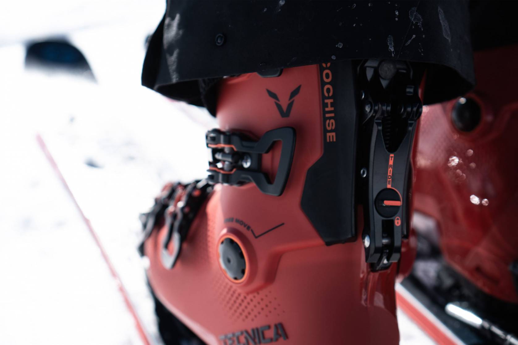 Tecnica Cochise Boot Review: The Downhill Boot That Can Tour | GearJunkie
