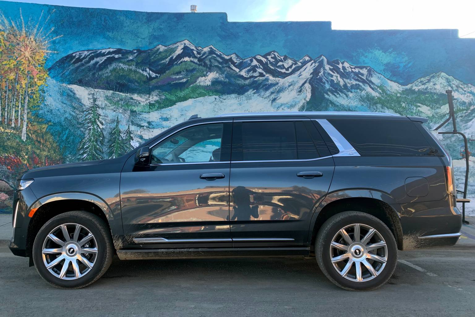 Future Shock: Why the 2021 Escalade Is Better (and Worse) Than My 2001 ...