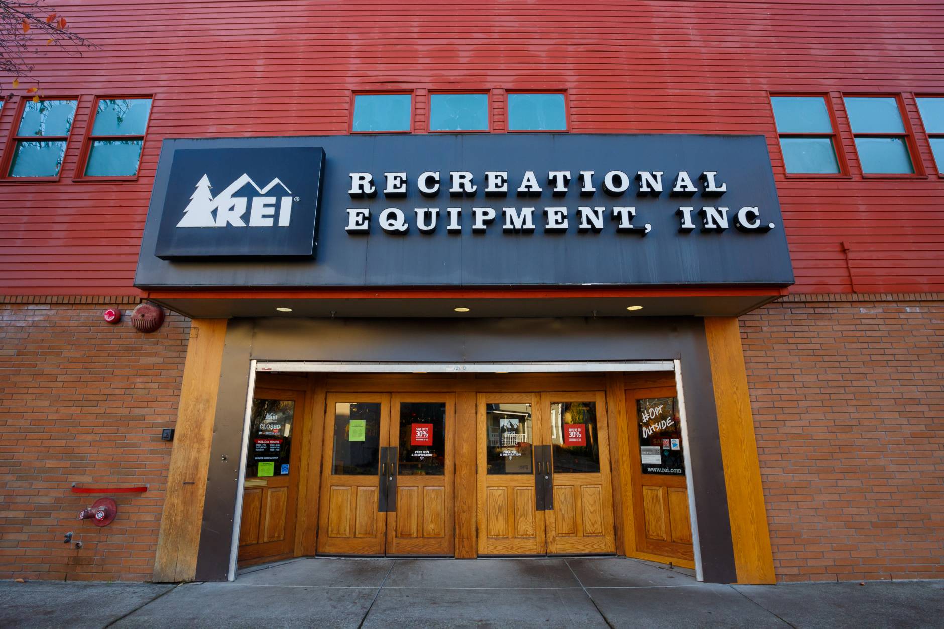 REI Reports Zero Profits for 2020: ‘Member Reward’ to Replace Dividend ...