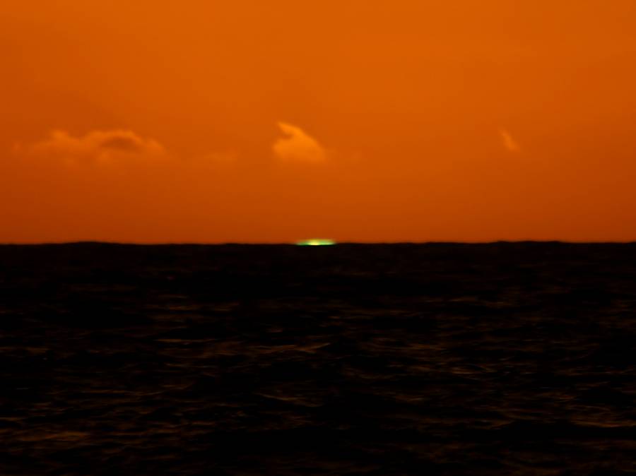 Outdoor Adventuring: How to See the Elusive 'Green Flash' | GearJunkie