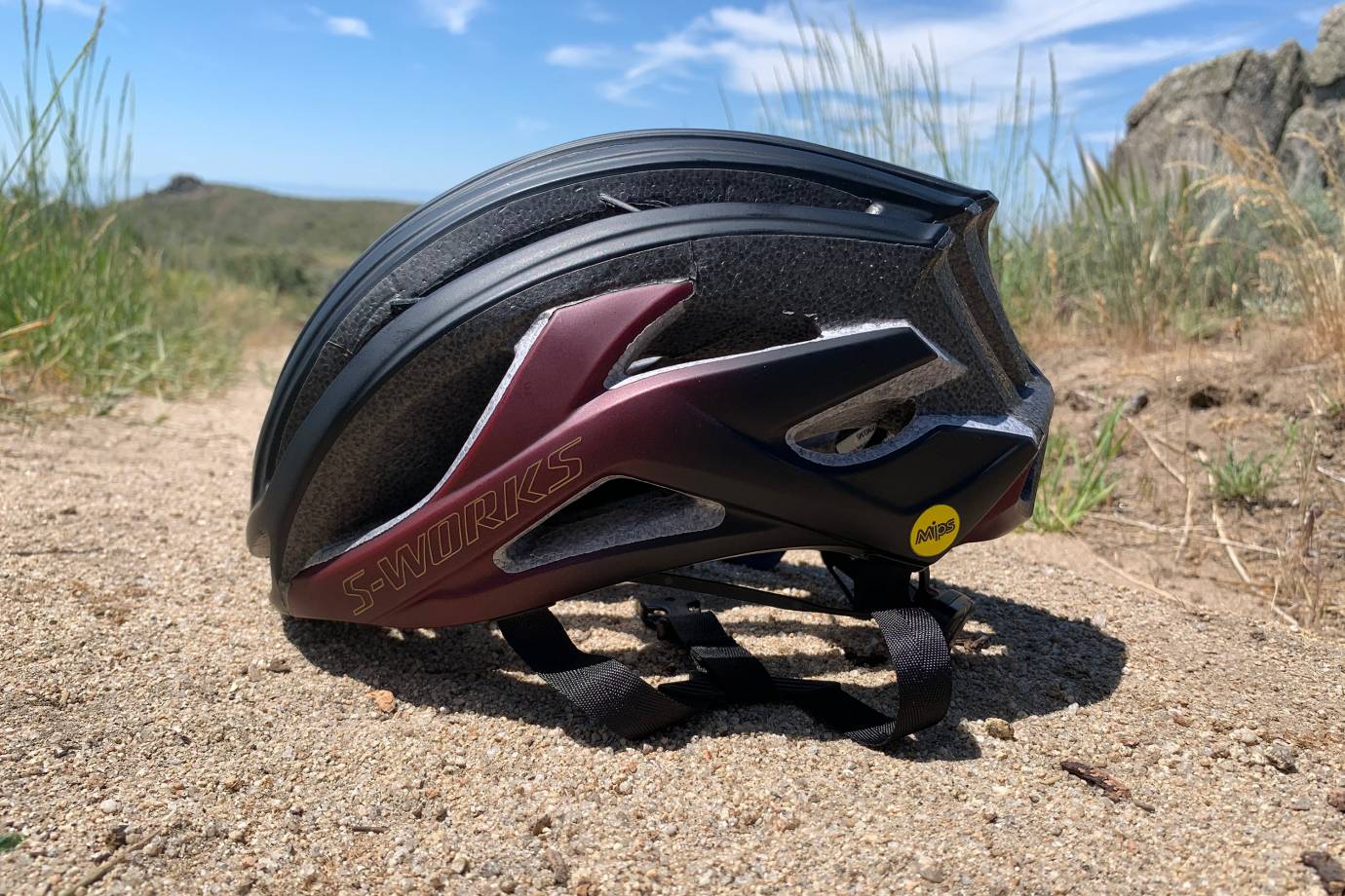 Best Gravel Cycling Helmet: Specialized Prevail II Vent Review | GearJunkie