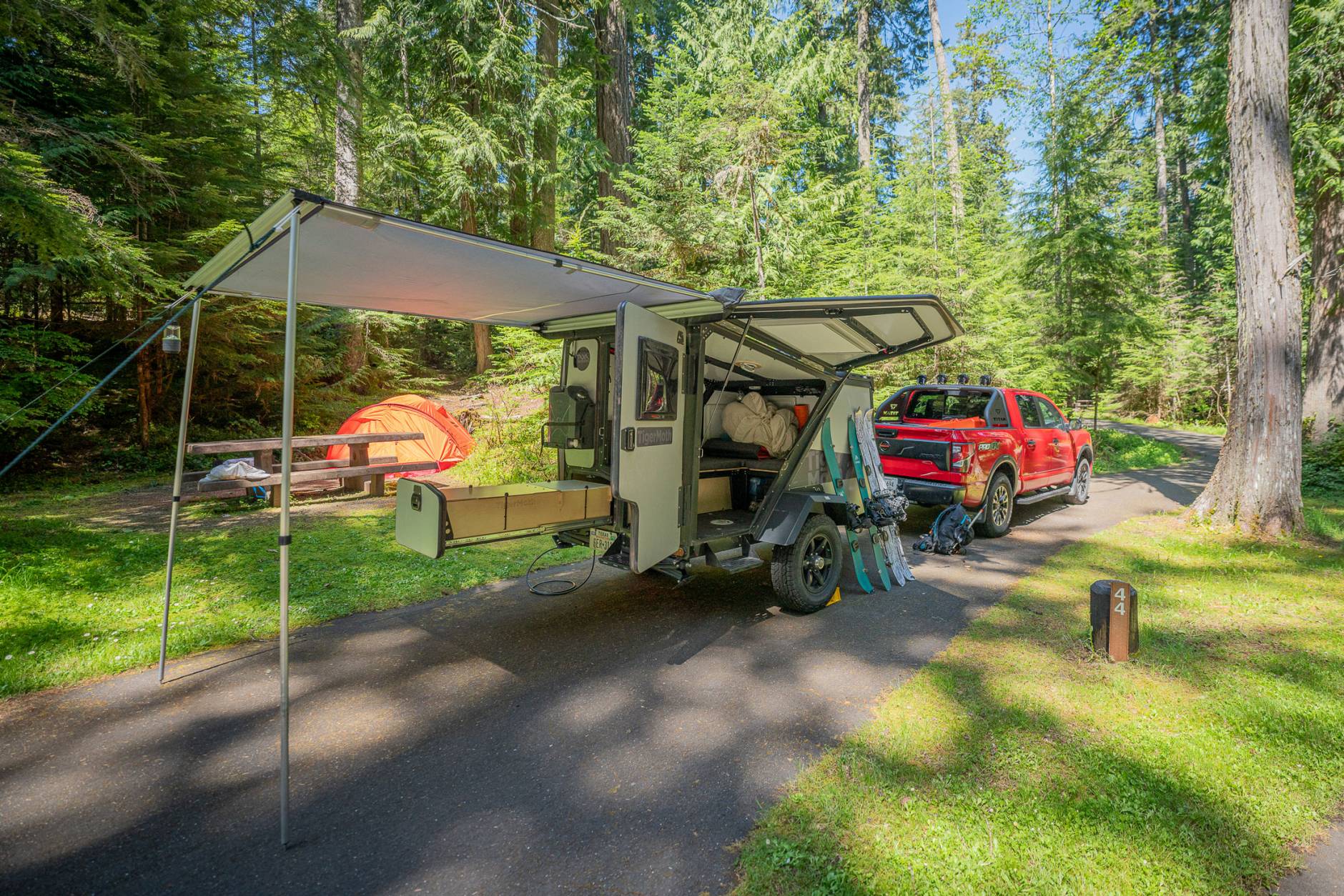 Nimble & Robust: Taxa Outdoors TigerMoth Overland – Central Array