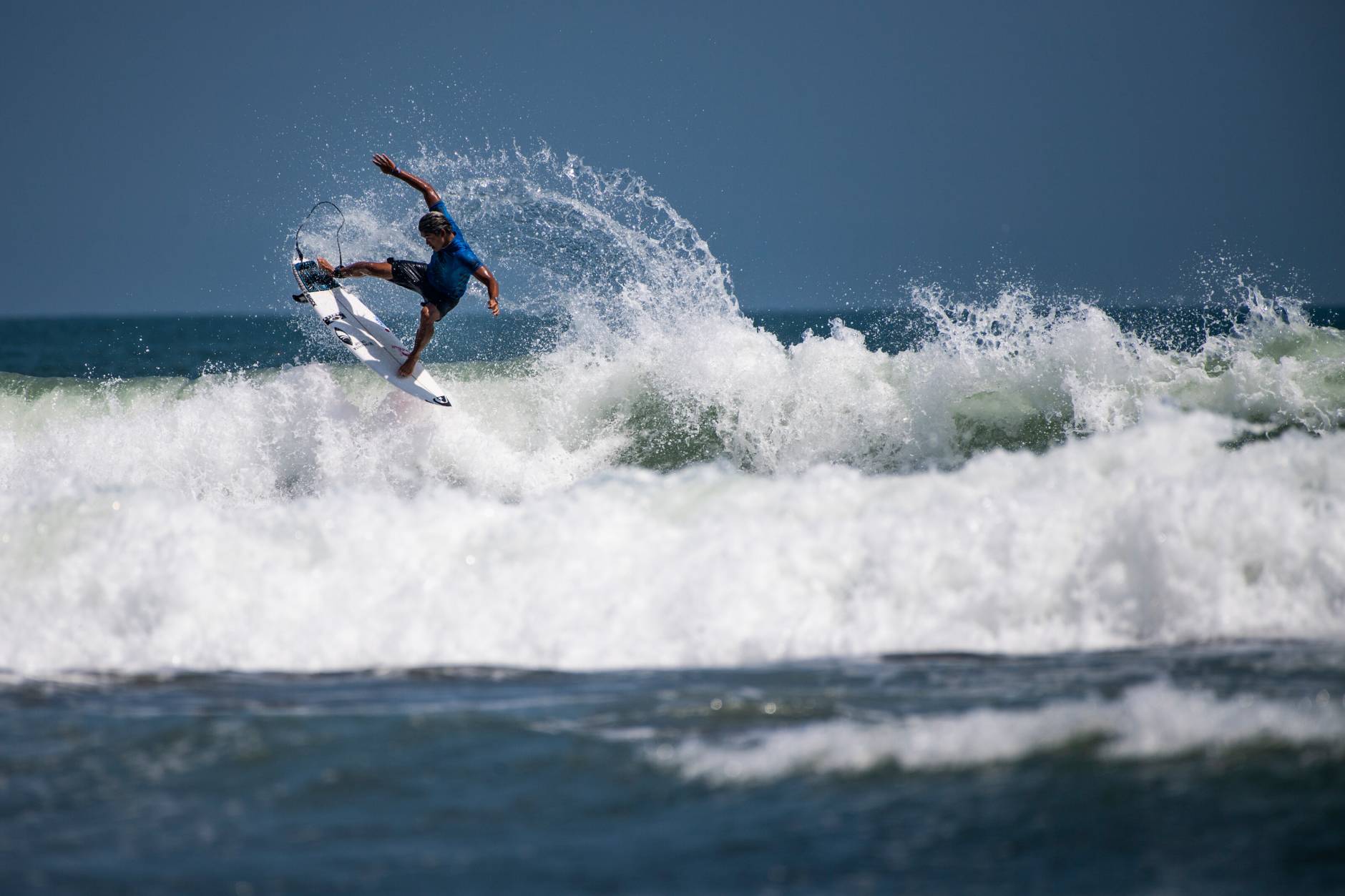 Olympic Surfing Results: US Woman Takes Gold, Brazil Tops in Men's ...