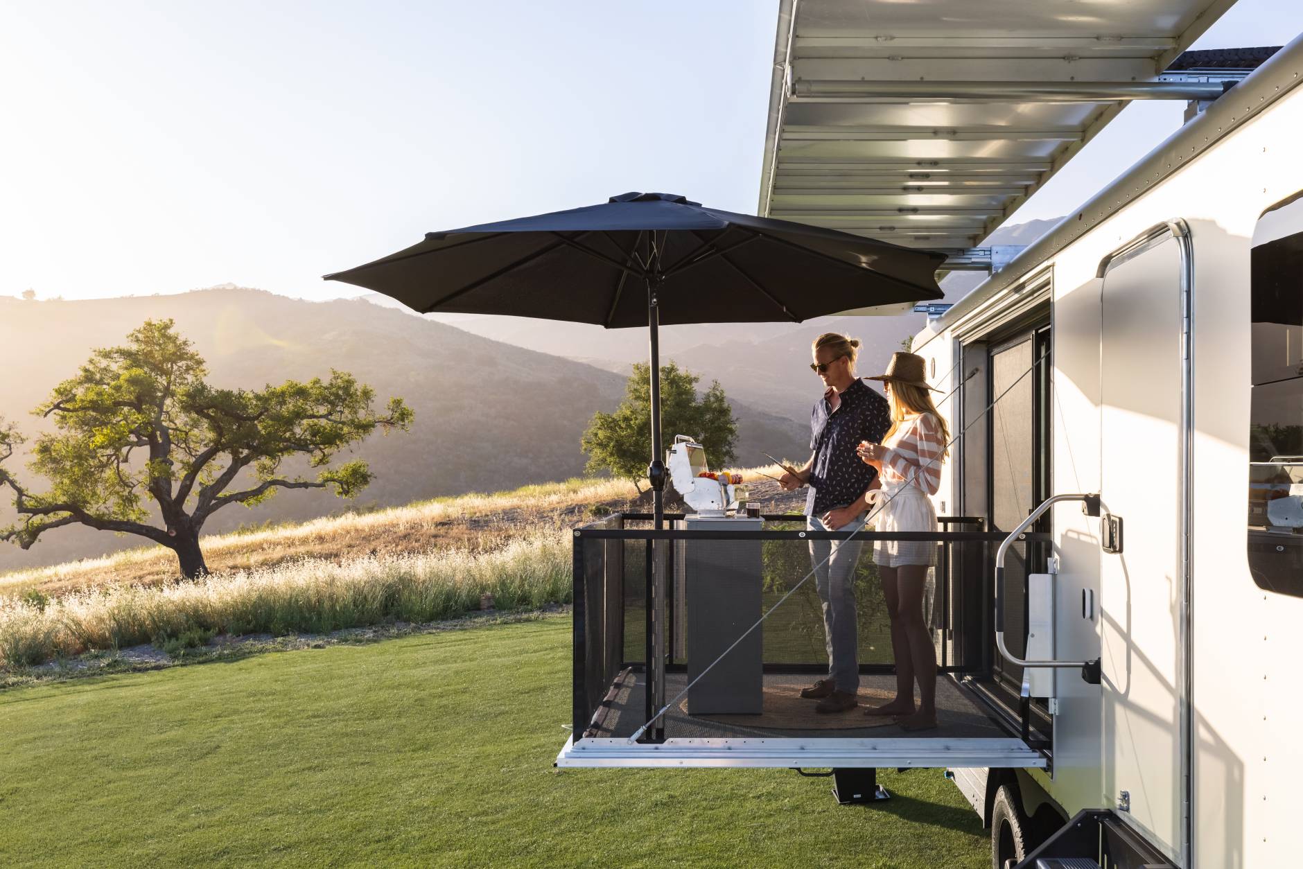 $500K 'Living Vehicle' Luxury Trailer Redefines Off-Grid Glamping ...