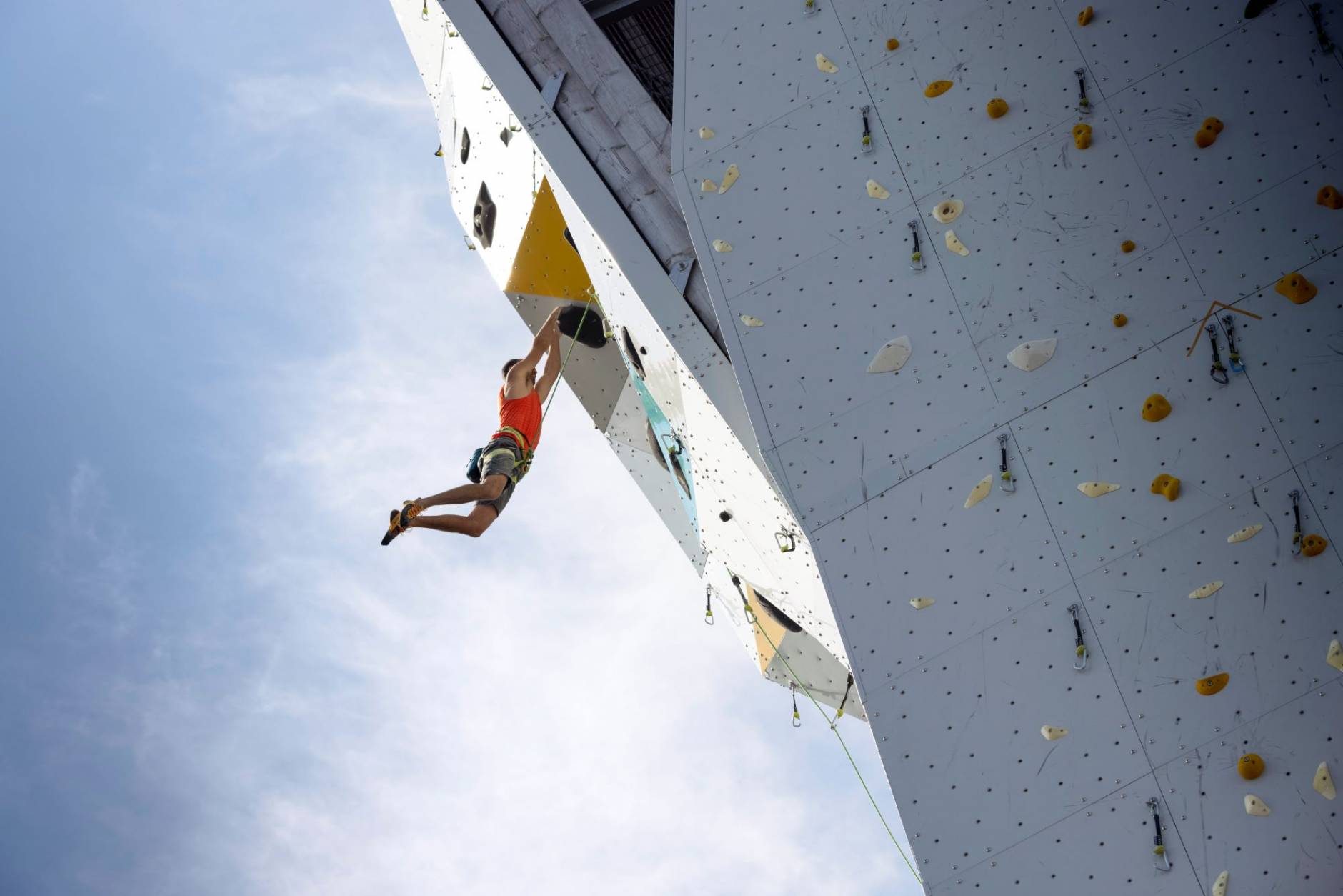 Ford Climbing Challenge: Send the Highest Wall, 'Win' SUV | GearJunkie