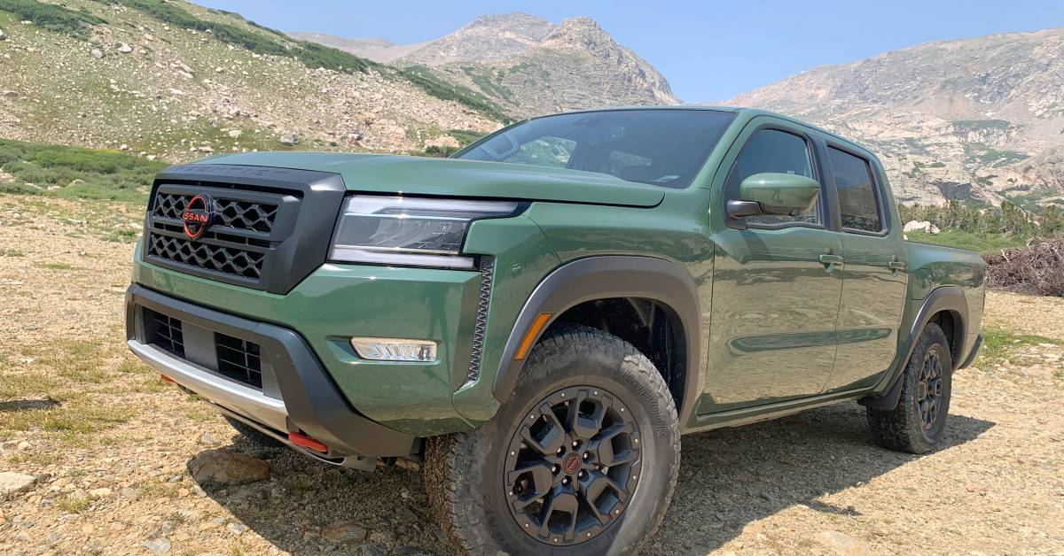 Tacoma Killer? 2022 Nissan Frontier First Drive | GearJunkie