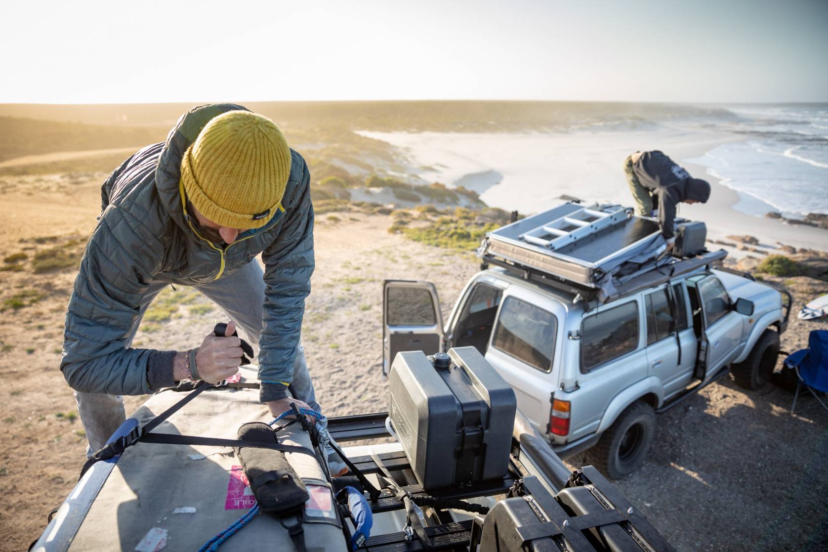 Roof Rack Review: Front Runner Outfitters Slimline II Ditches Crossbars ...