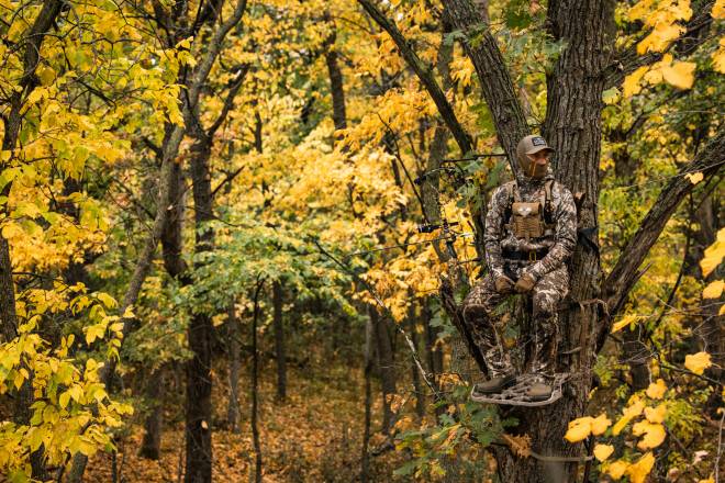 Through Deer's Eyes: How First Lite's Whitetail Camouflage Pattern ...