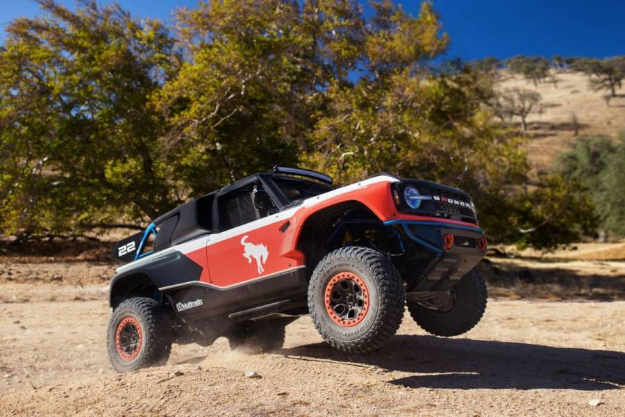 V8 Ford Bronco DR Is a Race-Ready Reality, and You Can Buy It | GearJunkie