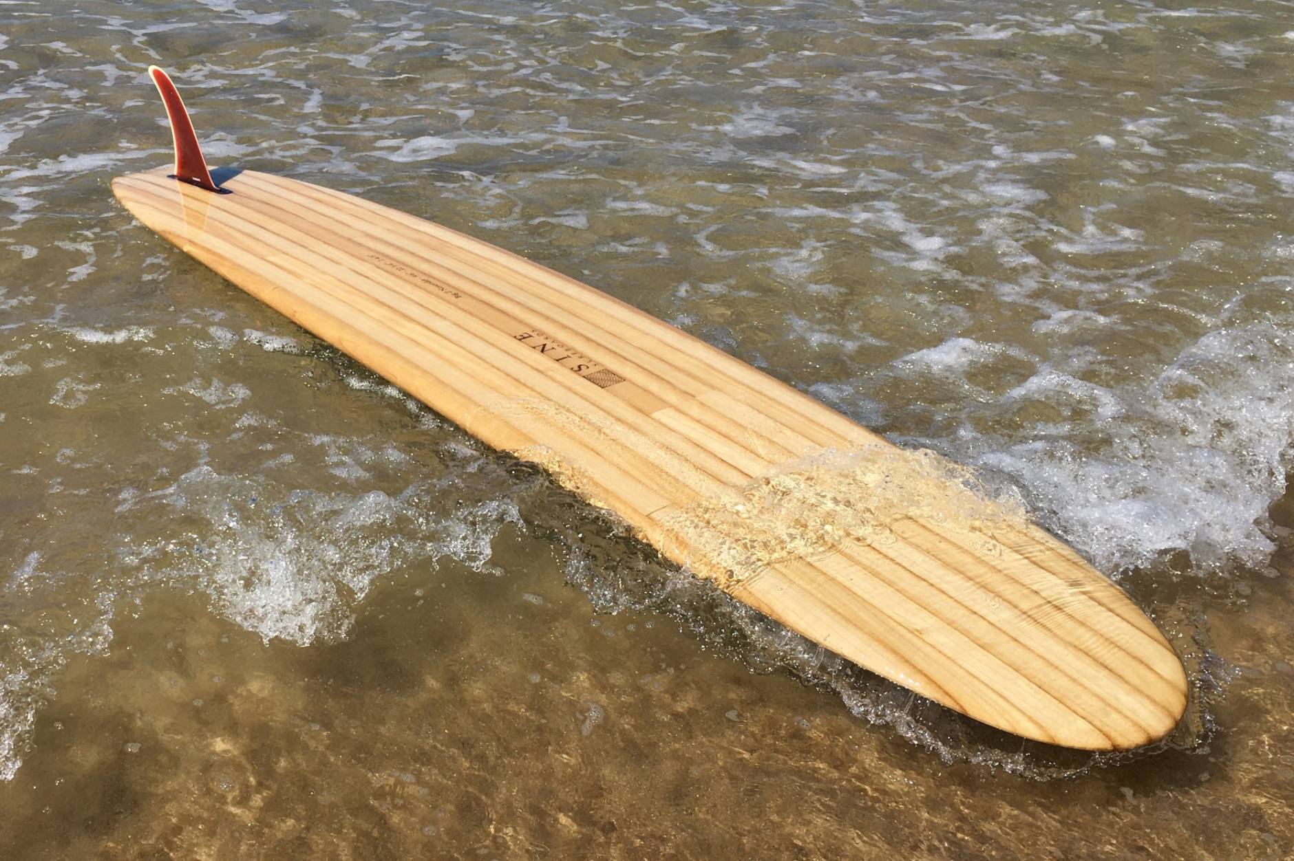 Aussie Surfer Wins Award for Biodegradable Surfboards | GearJunkie