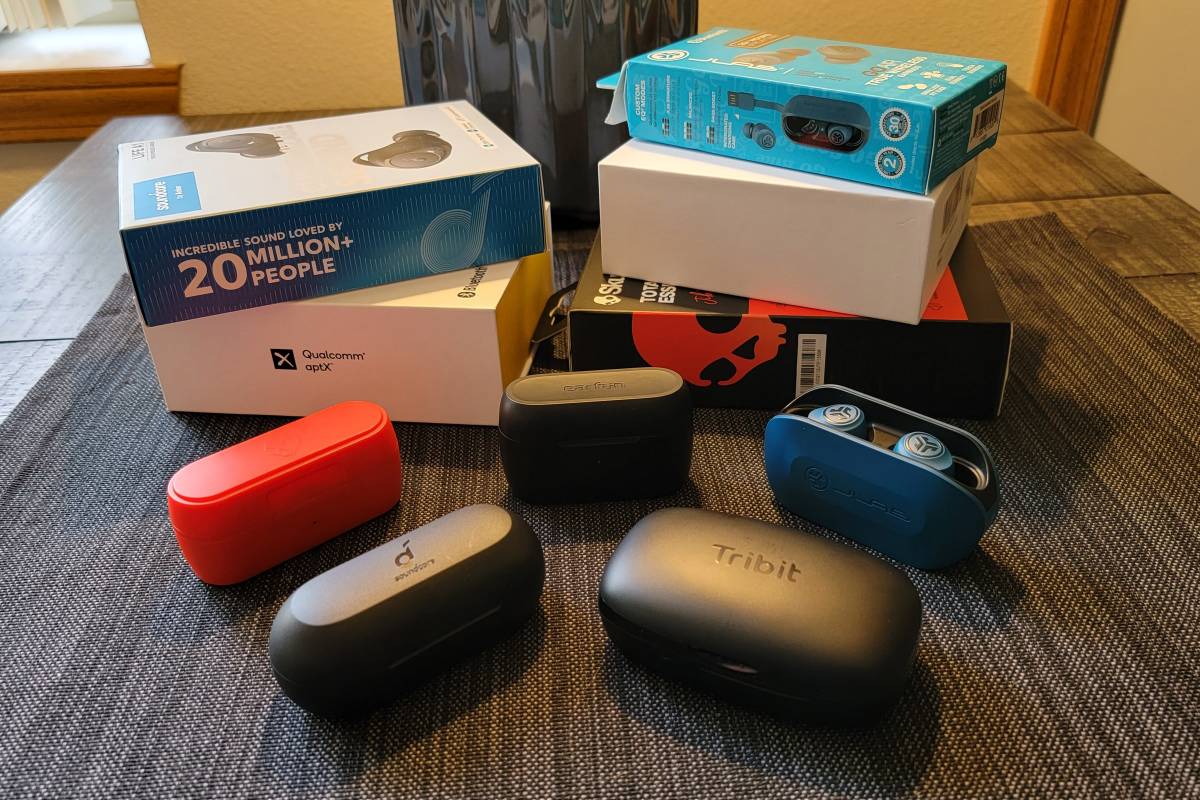 The Best Wireless Earbuds Under $50 of 2024 | GearJunkie