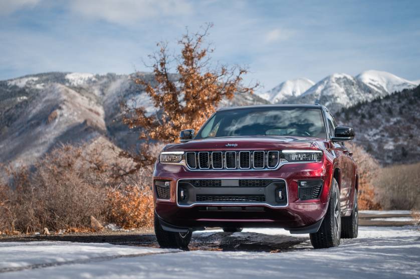 First Drive: We Trail-Tested the 2022 Jeep Grand Cherokee in Moab ...