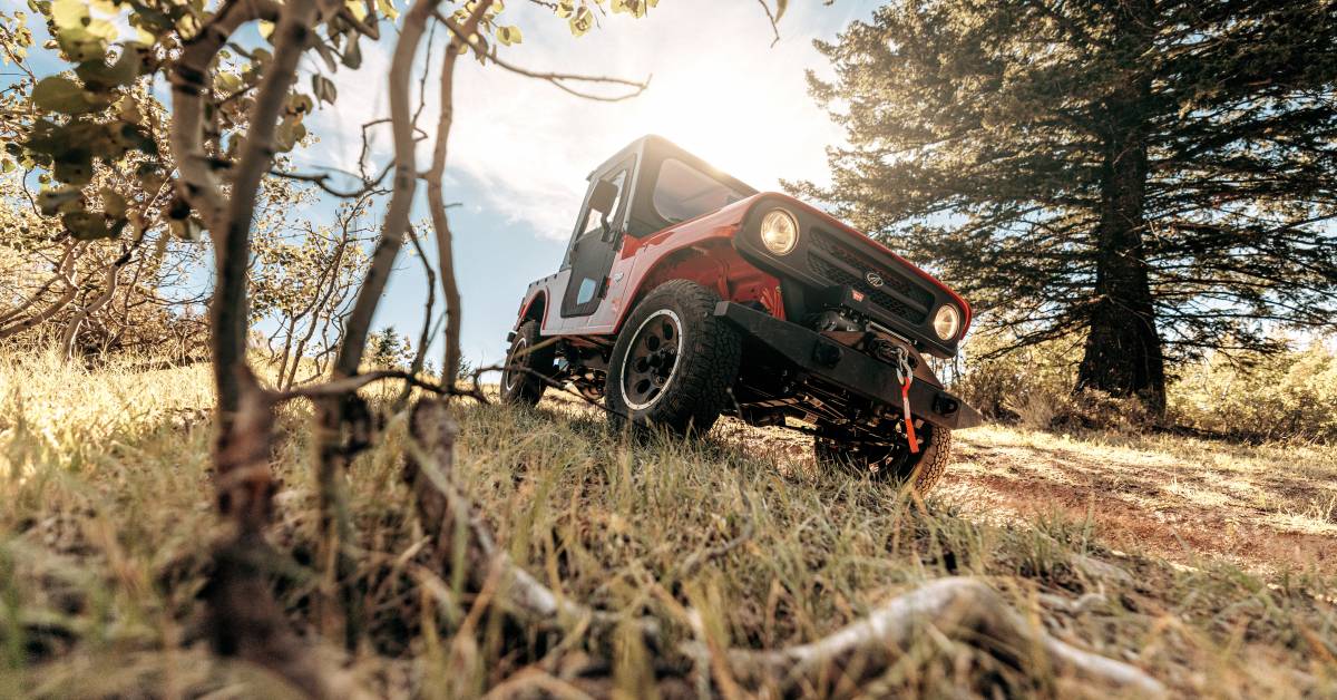 Redesigned ROXOR Is a Stylish, Powerful Steel Workhorse | GearJunkie