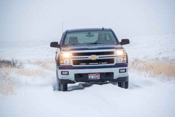 Winter Traction: Cooper Discover Snow Claw Tire Review | GearJunkie