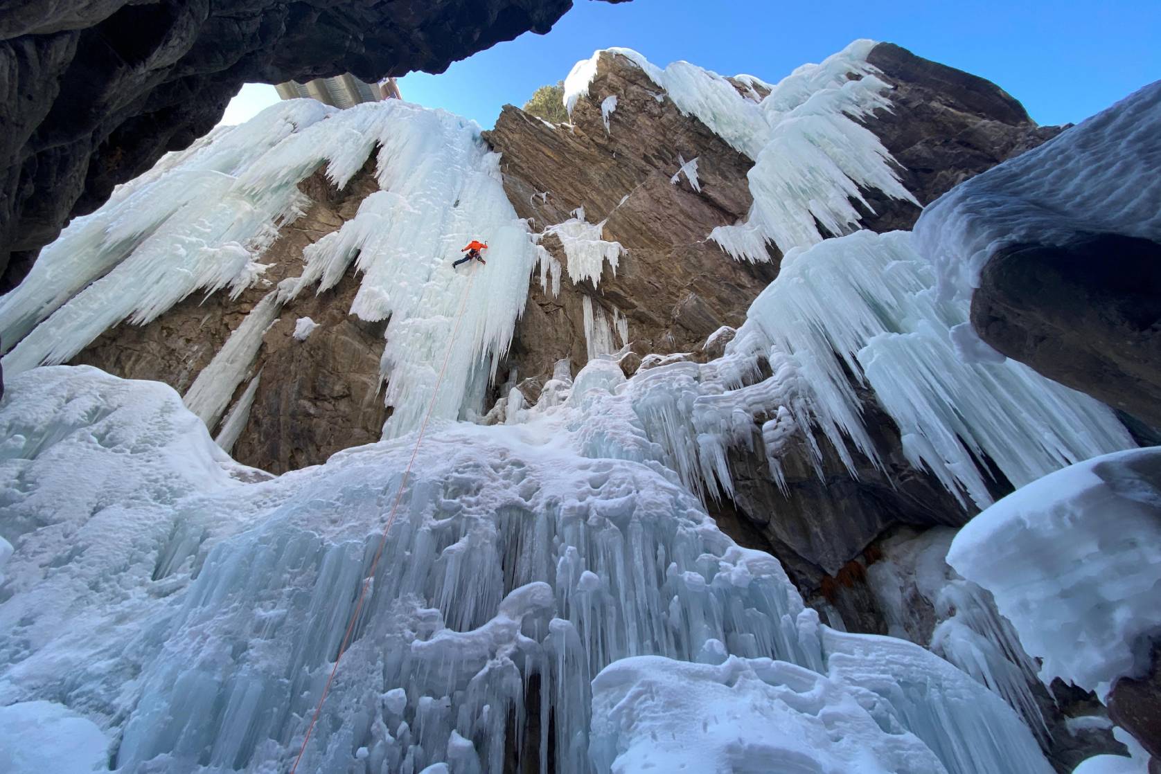 Free Solo Ice Climbing: Watch Markus Pucher's Stone-Cold Nerves in ‘Ice ...