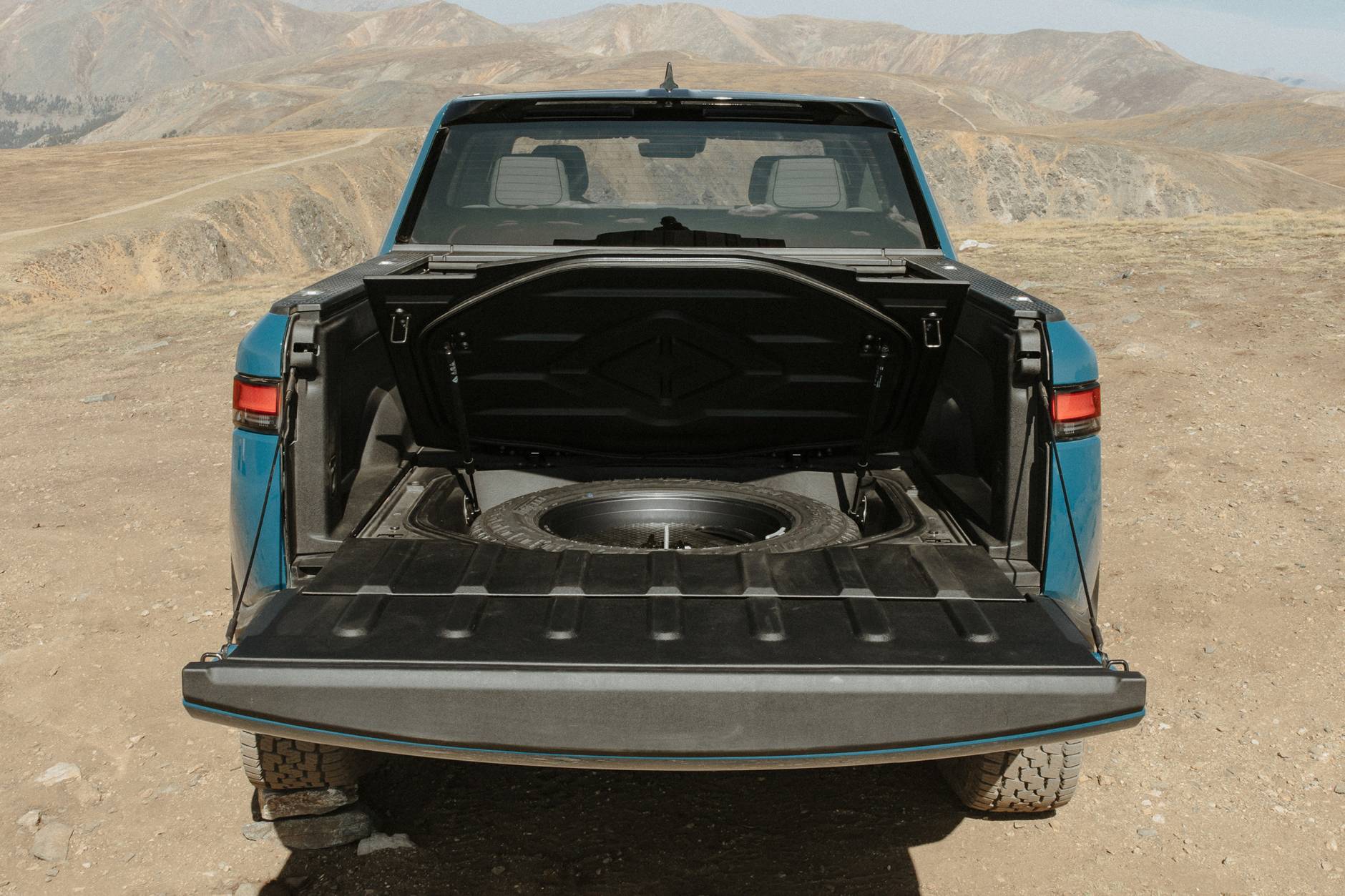 Rivian Rock Crawl to Rally: See All the R1T's Drive Modes in Action ...