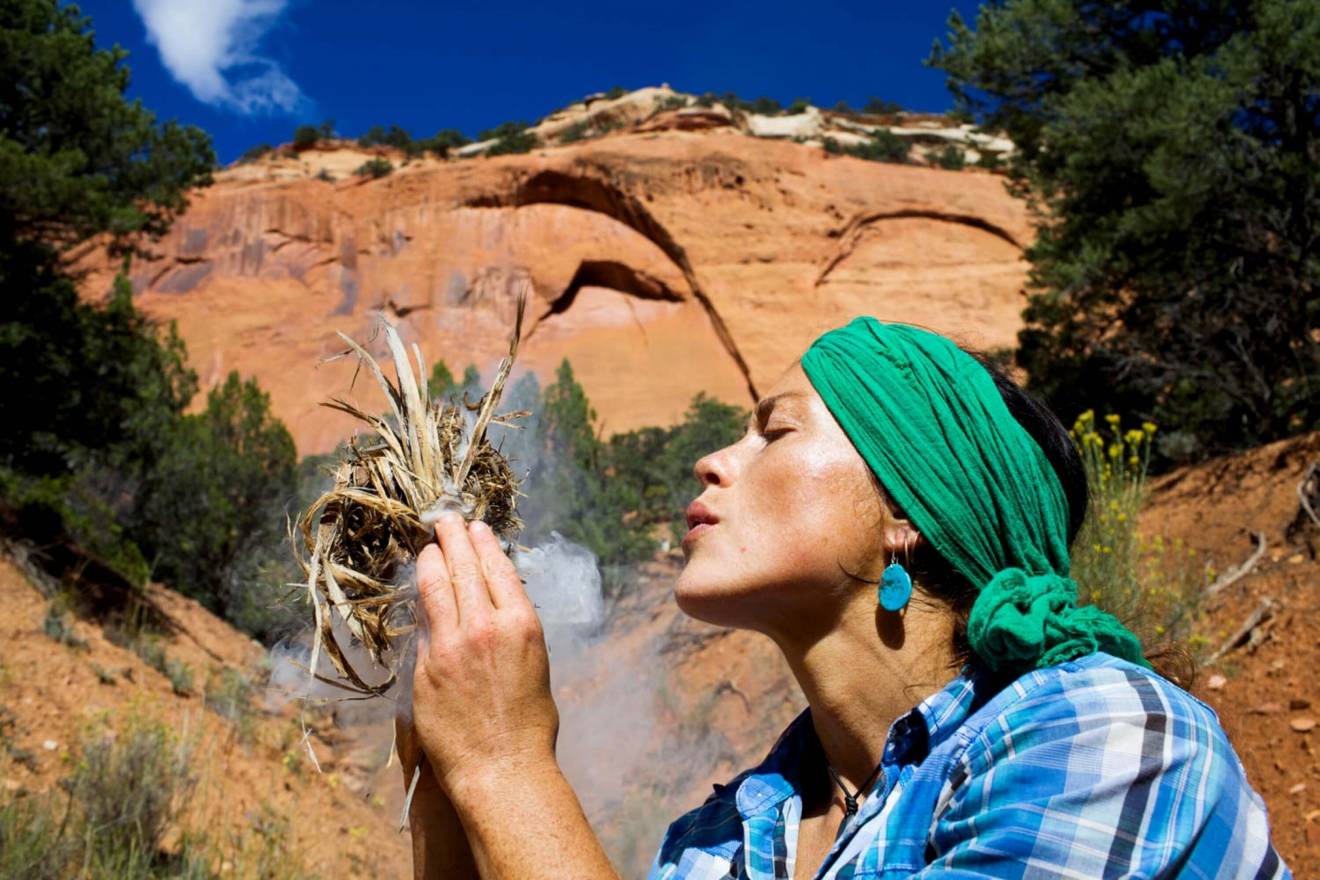 Best Outdoor Survival Schools: Learn Skills for Any Scenario | GearJunkie