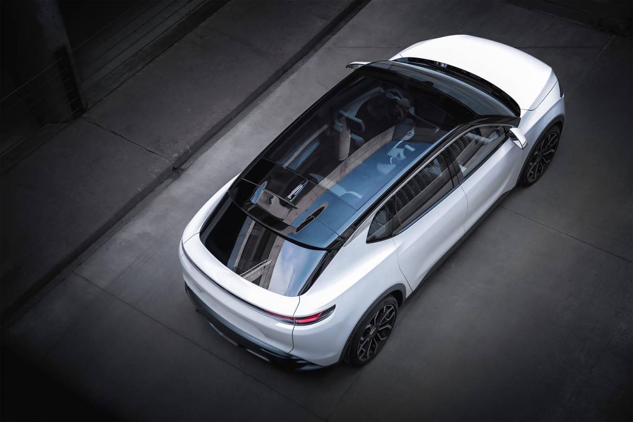 Reaching Into Its Past, Chrysler Looks to the Future With the Airflow ...