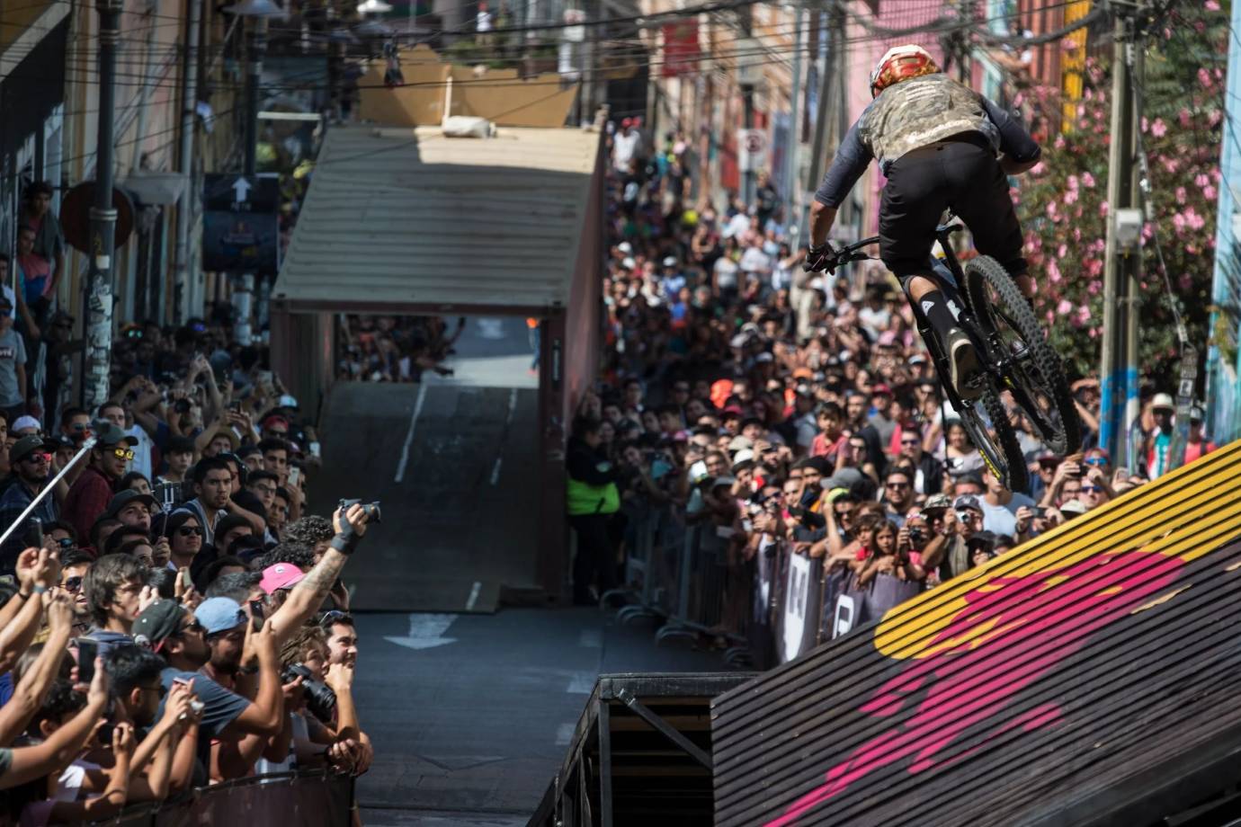 Watch Red Bull ‘Urban Downhill Mountain Biking’: How to Tune In ...
