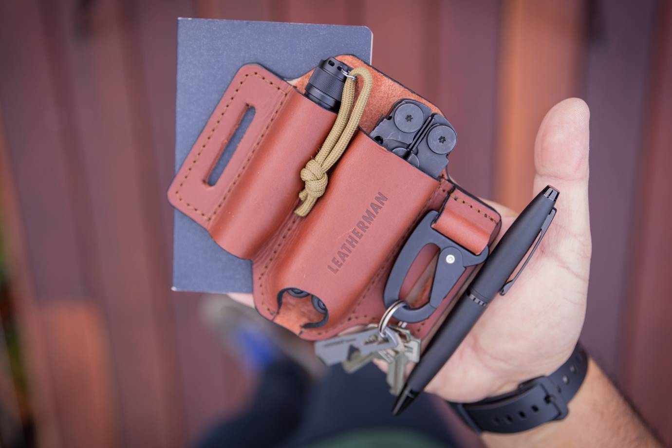 Leatherman Launches 'Tool Pouch' & Multipocket Sheath to Lighten Pocket ...