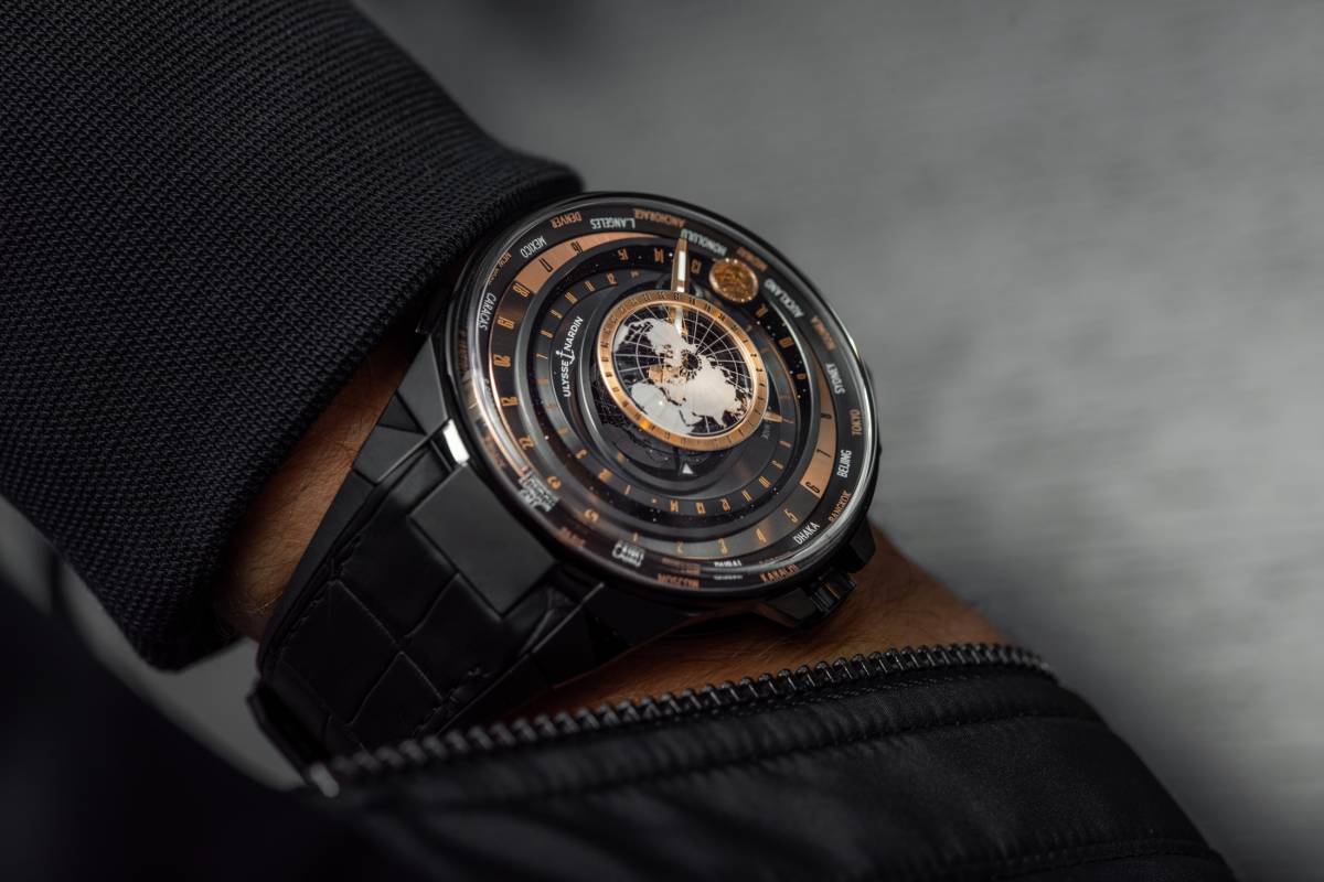 This $74K Astronomy Watch Aims to ‘Liberate the Mind’; Shows Earth, Sun ...