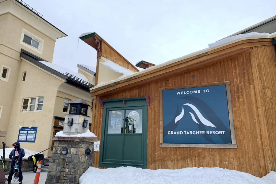 A Guide to Skiing Grand Targhee: An Inside Look at One of the West’s ...