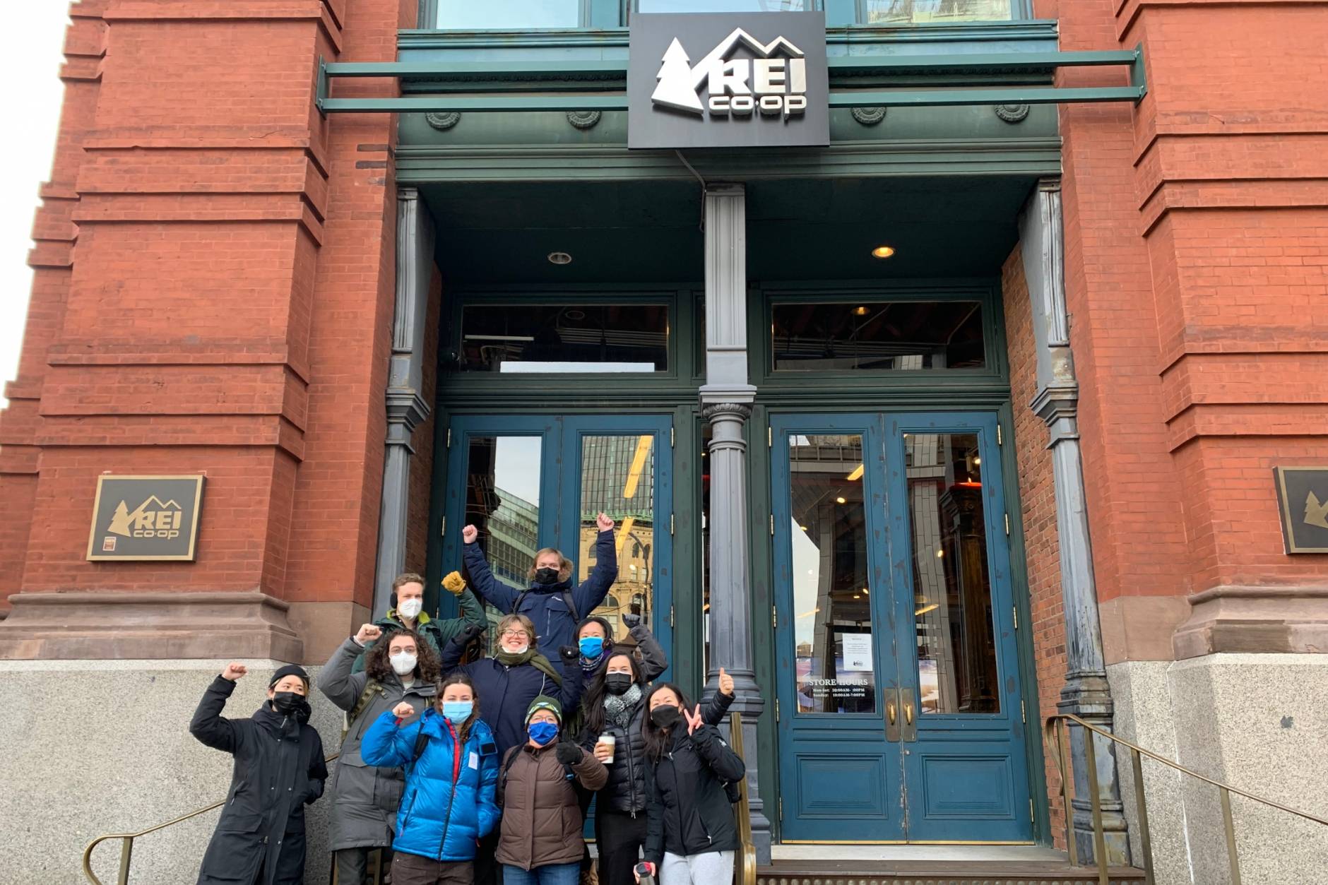 NY REI Workers Vote to Form First Unionized Co-op by Decisive Majority ...