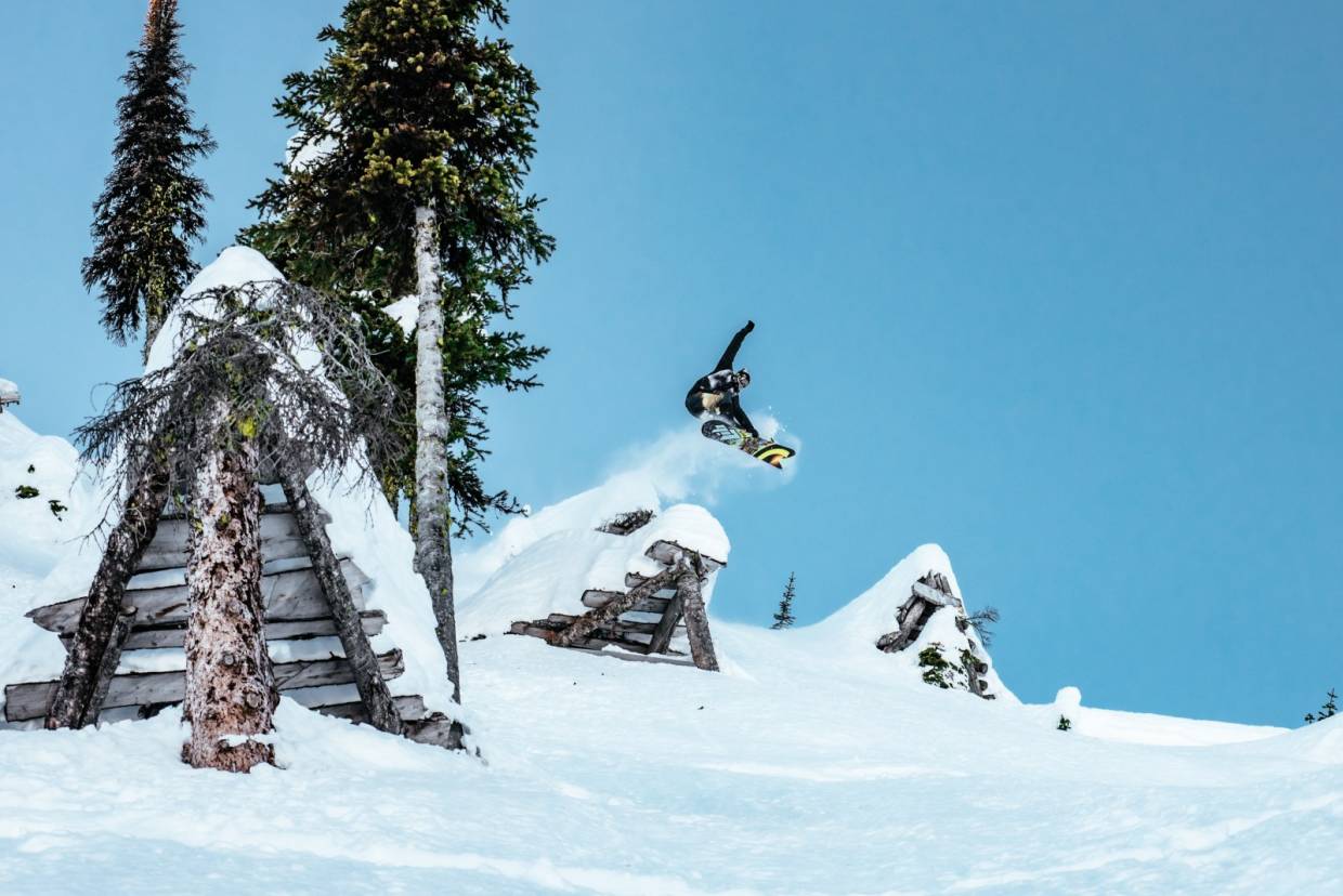 Watch World's Best Snowboarders Now in Second Jewel of Natural ...