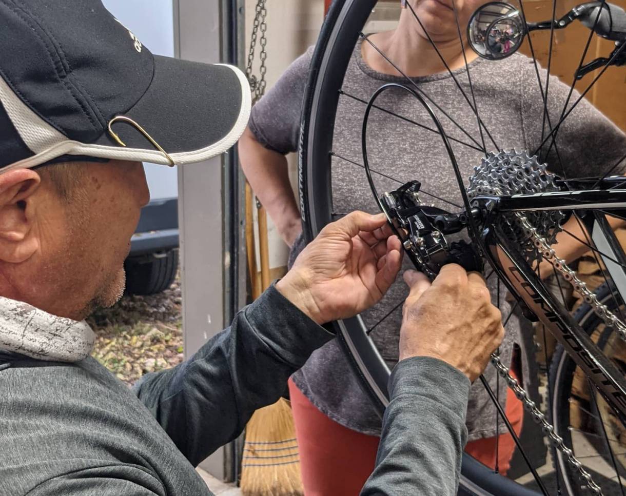 BikeExchange Doles Out Free Mechanic Training to Bike Shops | GearJunkie