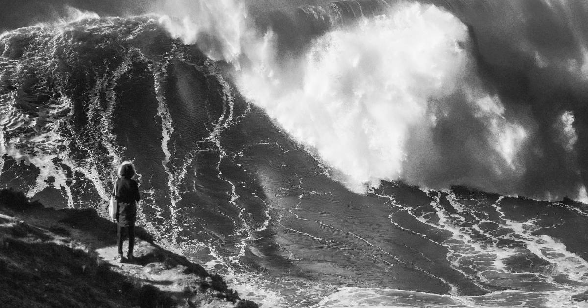 Biggest Wave Ever Surfed? Watch Mason Barnes Shred Legendary Swell ...