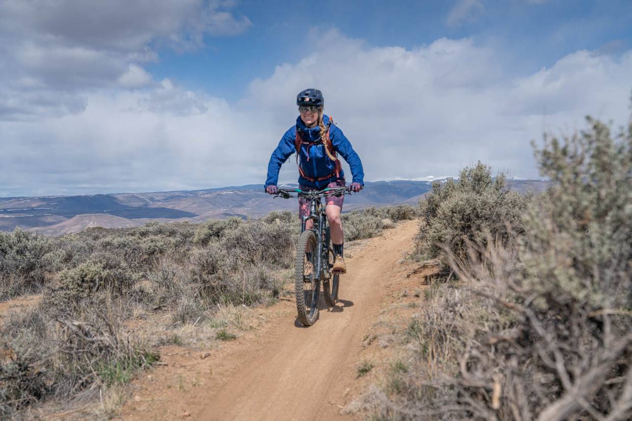 Shredly MTB Short Review: A Comfortable, Smooth, Stylish Classic ...