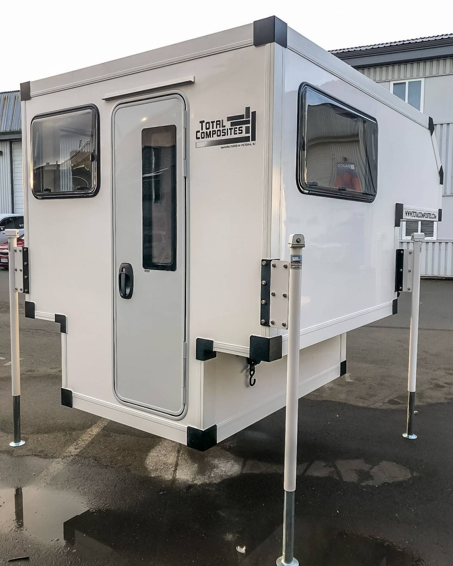 Total Composites DIY Truck Camper: Big Value, Quick Turnaround ...