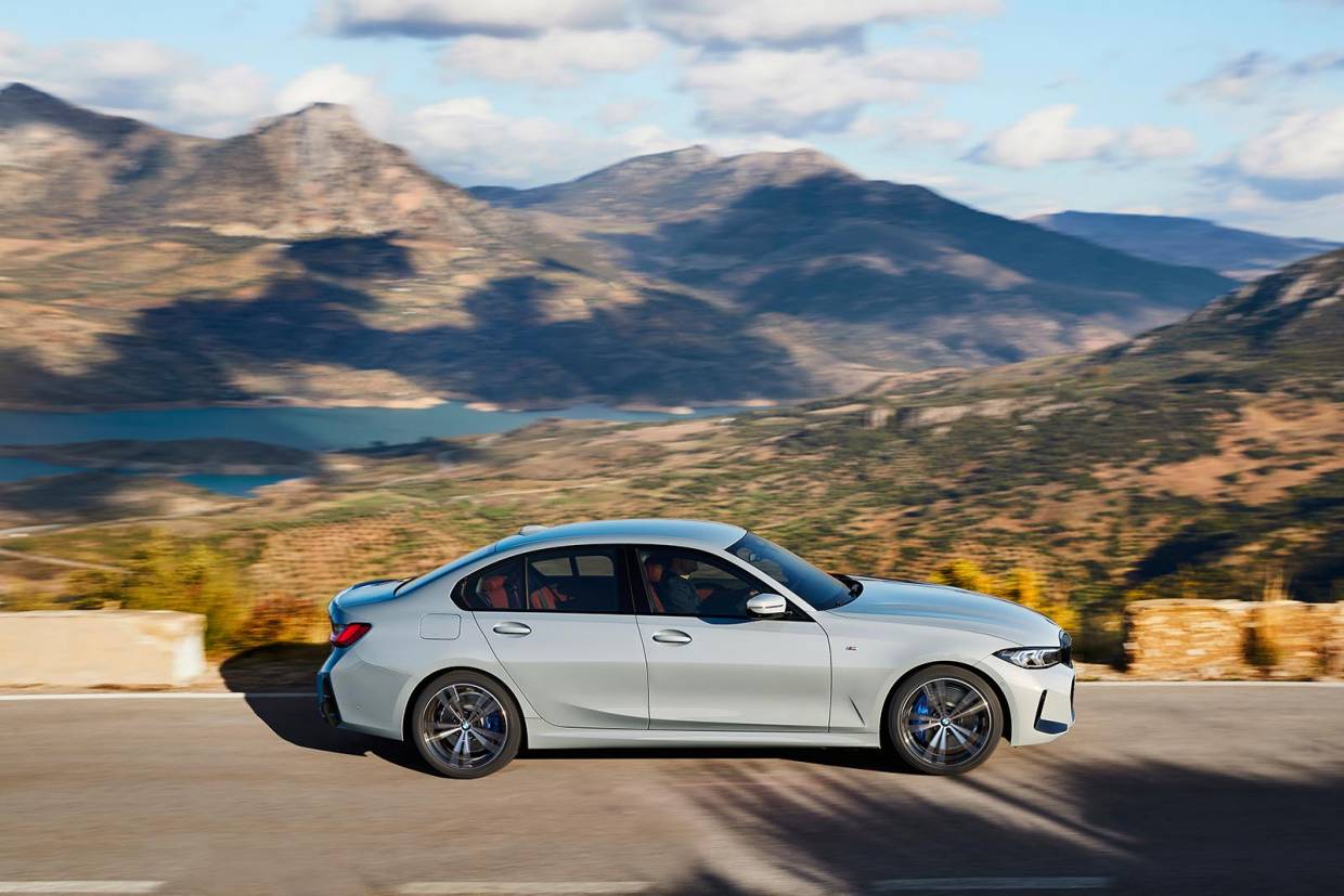 BMW Aims to Remain 'Yardstick of Sporty Driving Pleasure': 2023 3 ...
