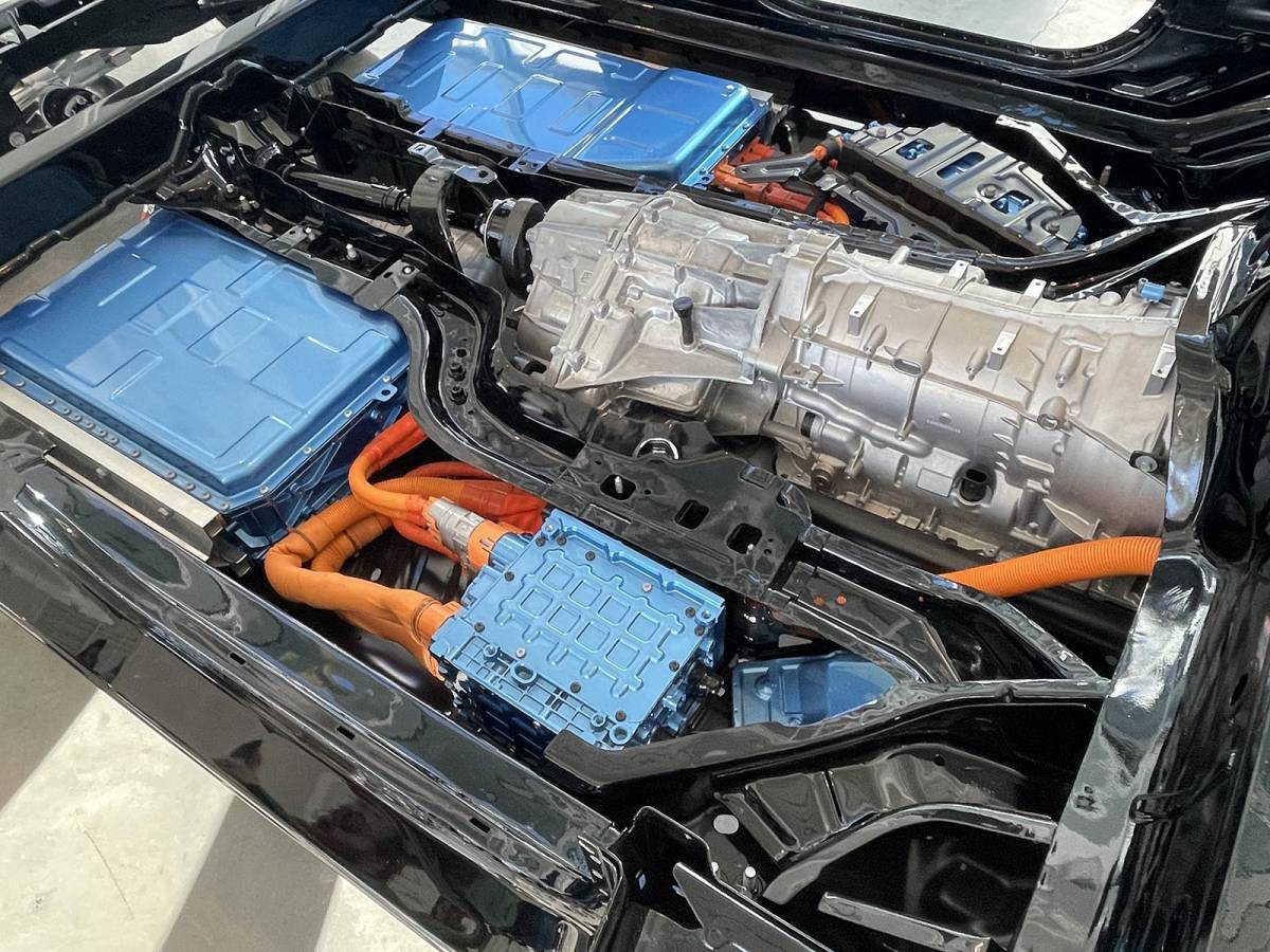 Review: Test Driving the 2022 Jeep Grand Cherokee 4xe Plug-In Hybrid SUV