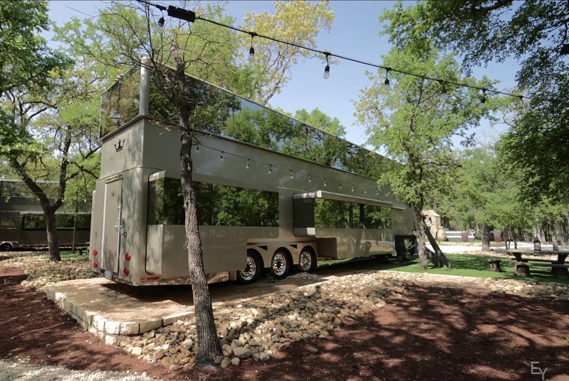 Glamping, Big Willie Style: Stay in the Fresh Prince's Trailer at This ...