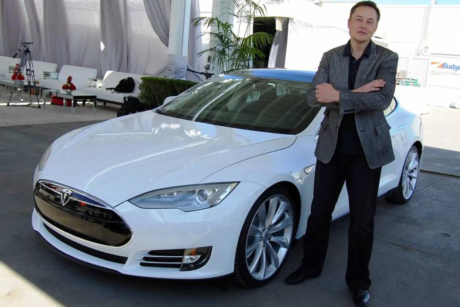 Musk's Latest Meltdown Could Take Tesla With It | GearJunkie