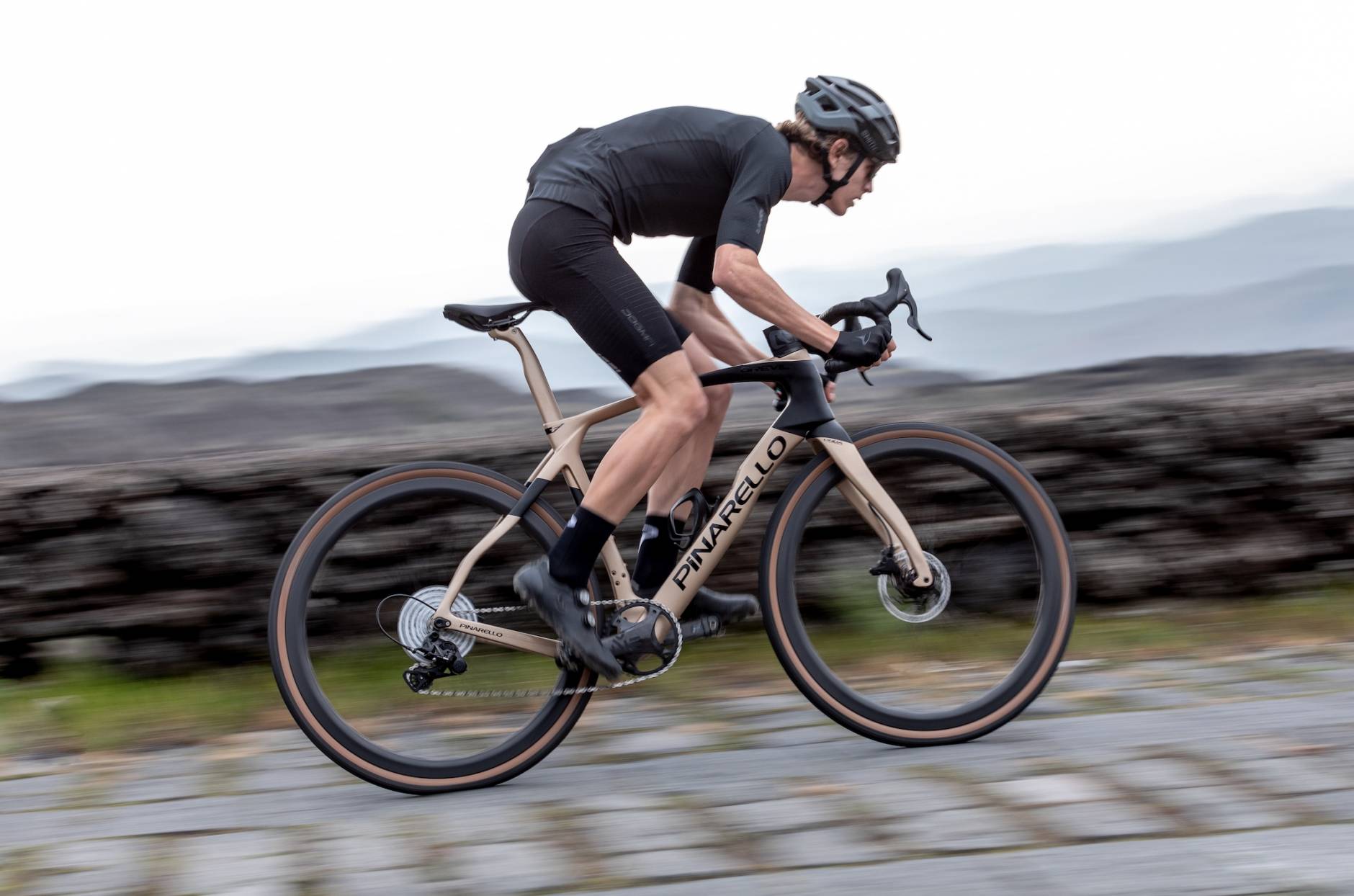 Stiff, Fast, Aero: Pinarello Grevil F Is a Pure Gravel Racing Steed ...