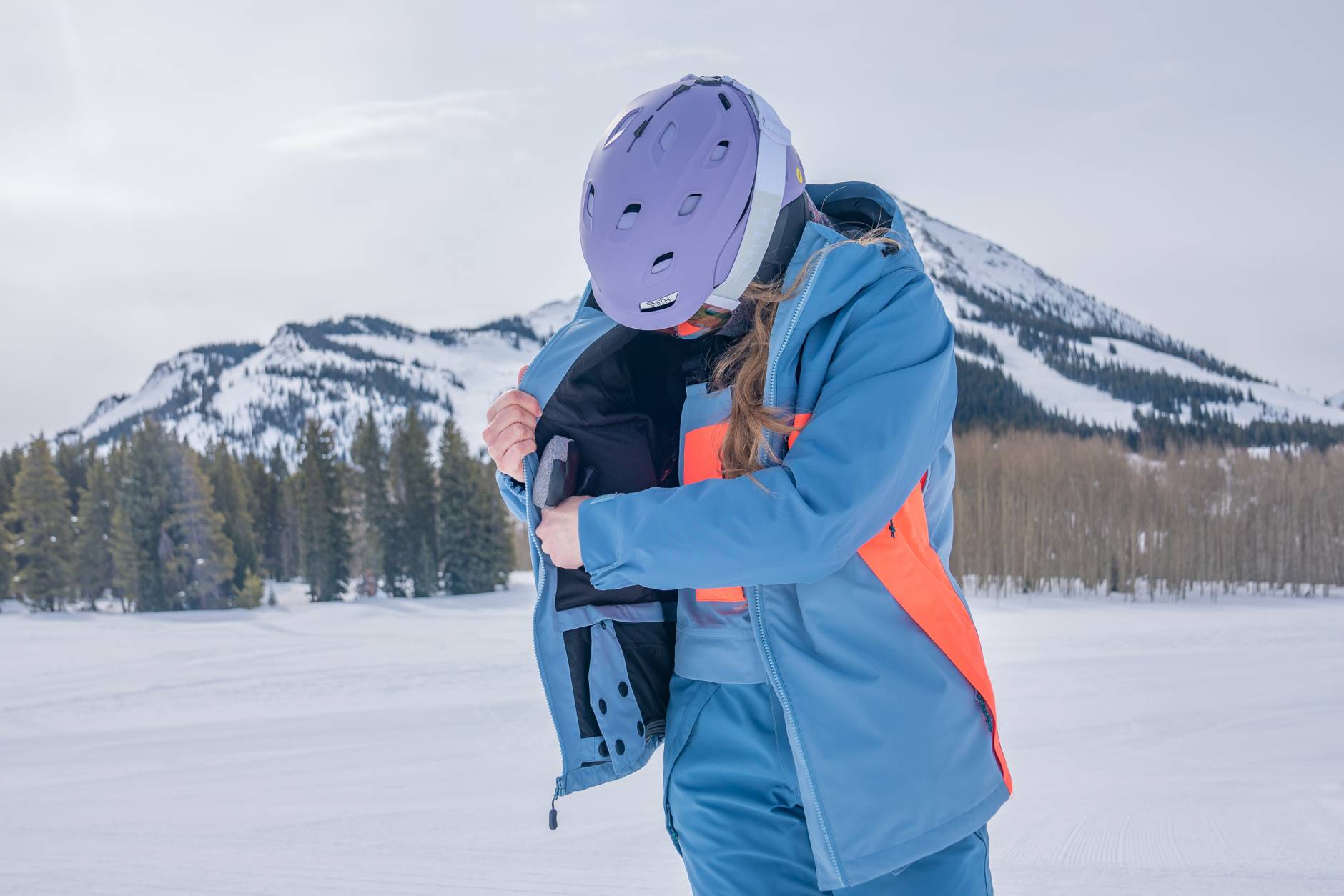 Airblaster Women’s Sassy Beast Jacket Review: Plenty of Protection for ...