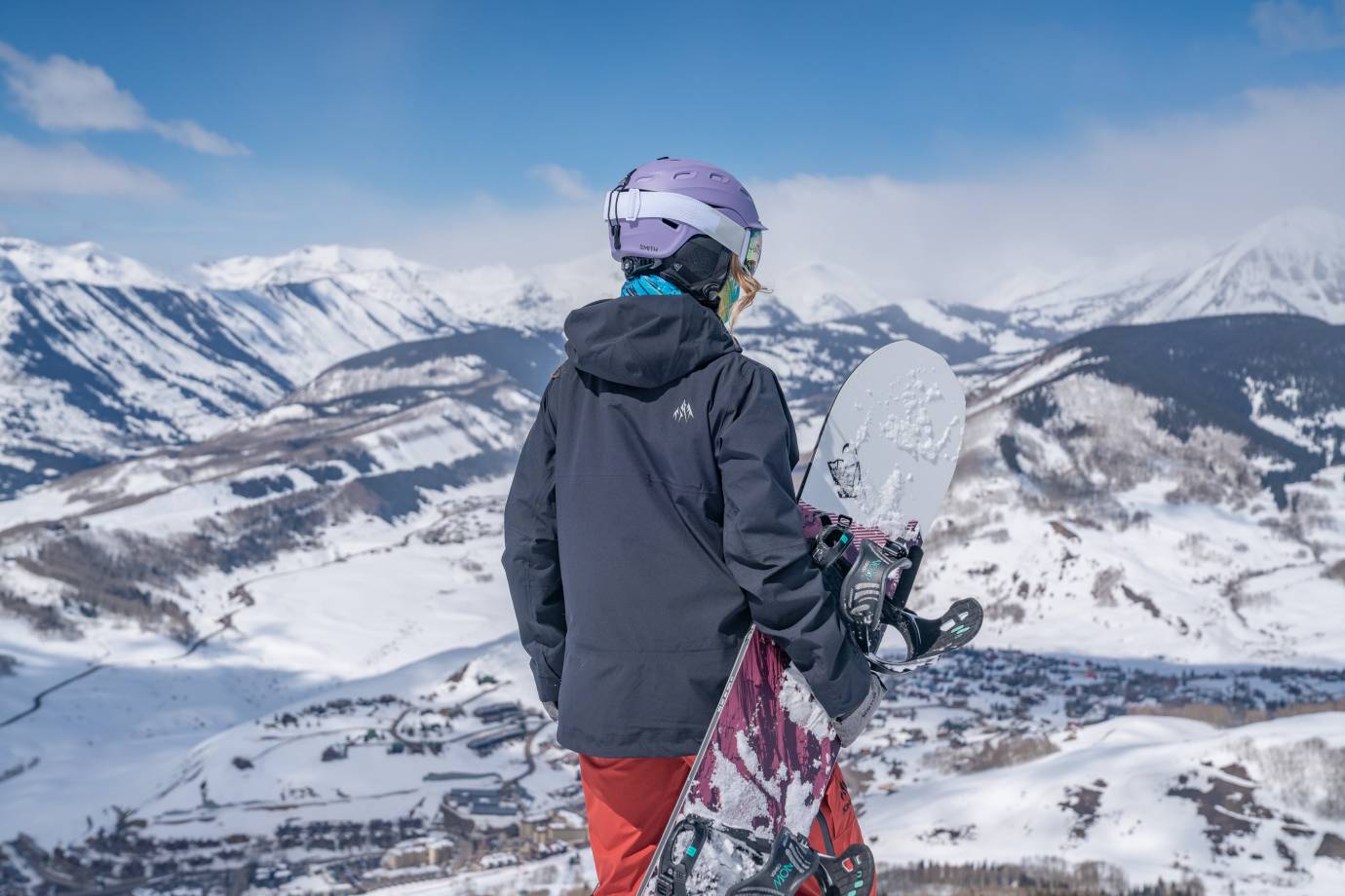 First Look: Jones Snowboards Women’s Shralpinist Stretch 3L Jacket ...