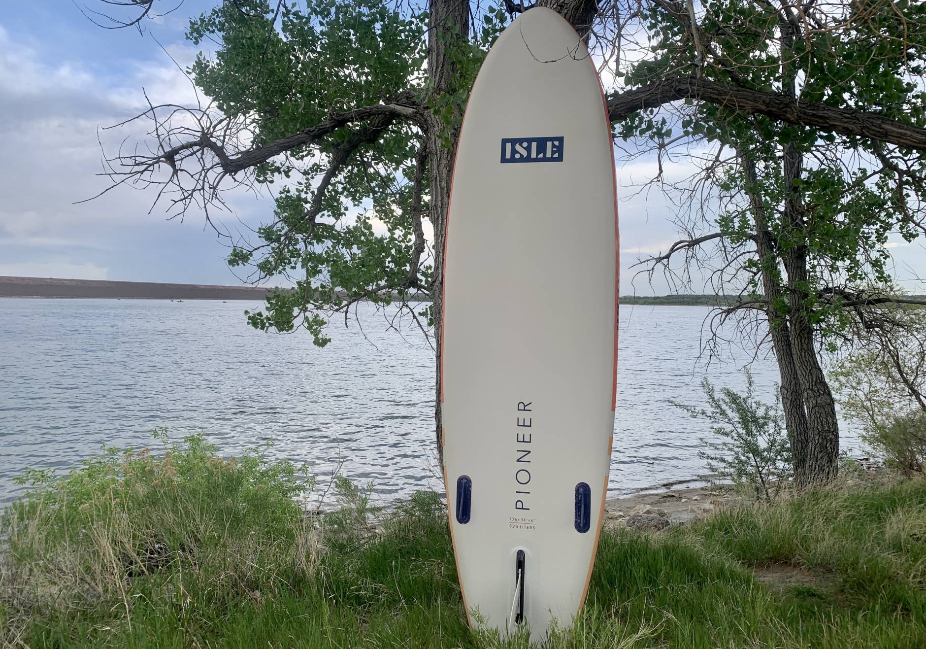A SUP for All: ISLE Pioneer 2.0 Standup Paddleboard Review | GearJunkie