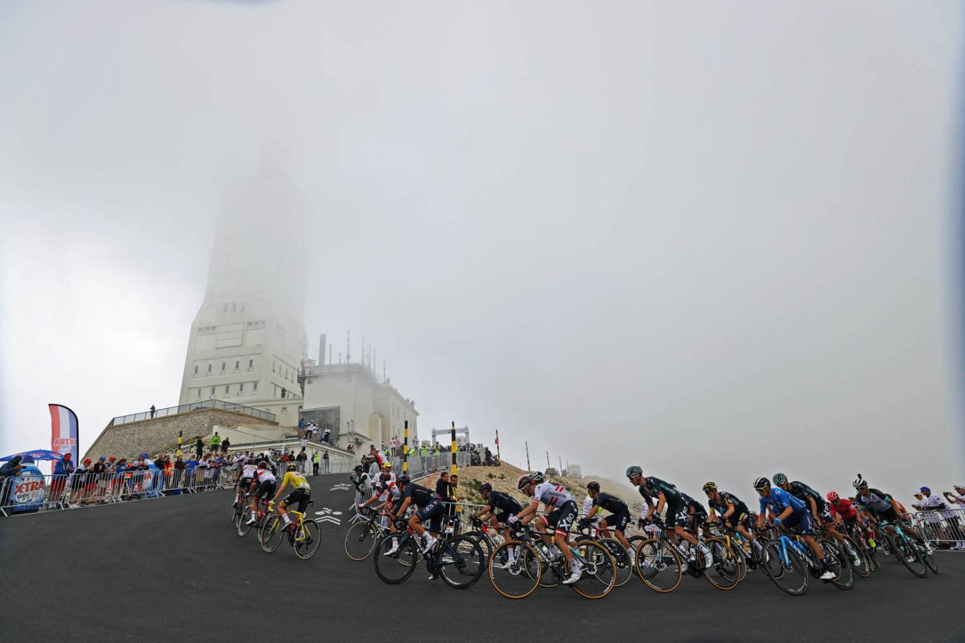 5 Iconic Climbs in the Tour de France