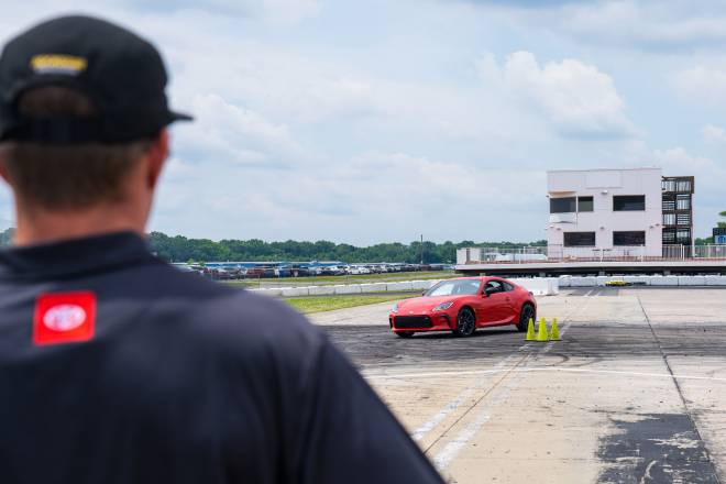 Toyota GR86 Drift School With the Pros & How to Get in on the Action ...