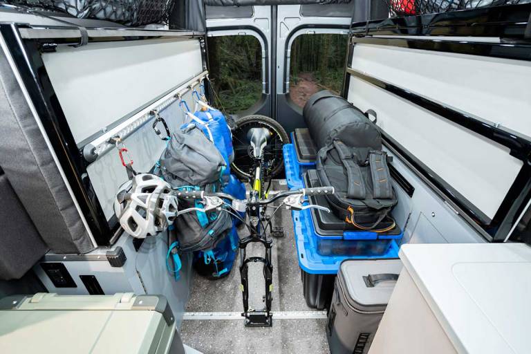 New Mass-Market 4x4 Campervan Option: 2022 Pleasure-Way REKON | GearJunkie