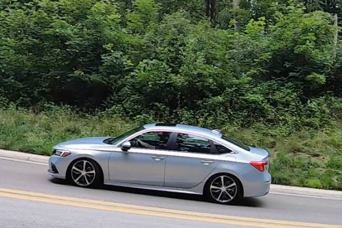 Adulthood’s Silver Lining: 2022 Honda Civic Review | GearJunkie