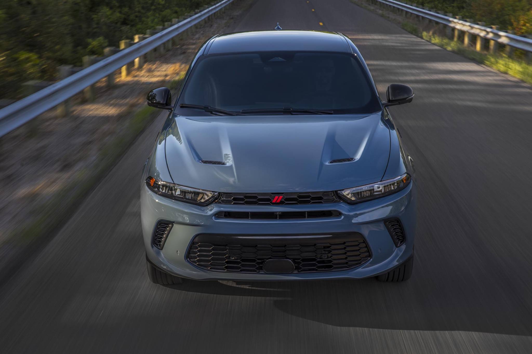 2023 Dodge Hornet: A Italian-Built Plug-In Hybrid Compact Crossover ...