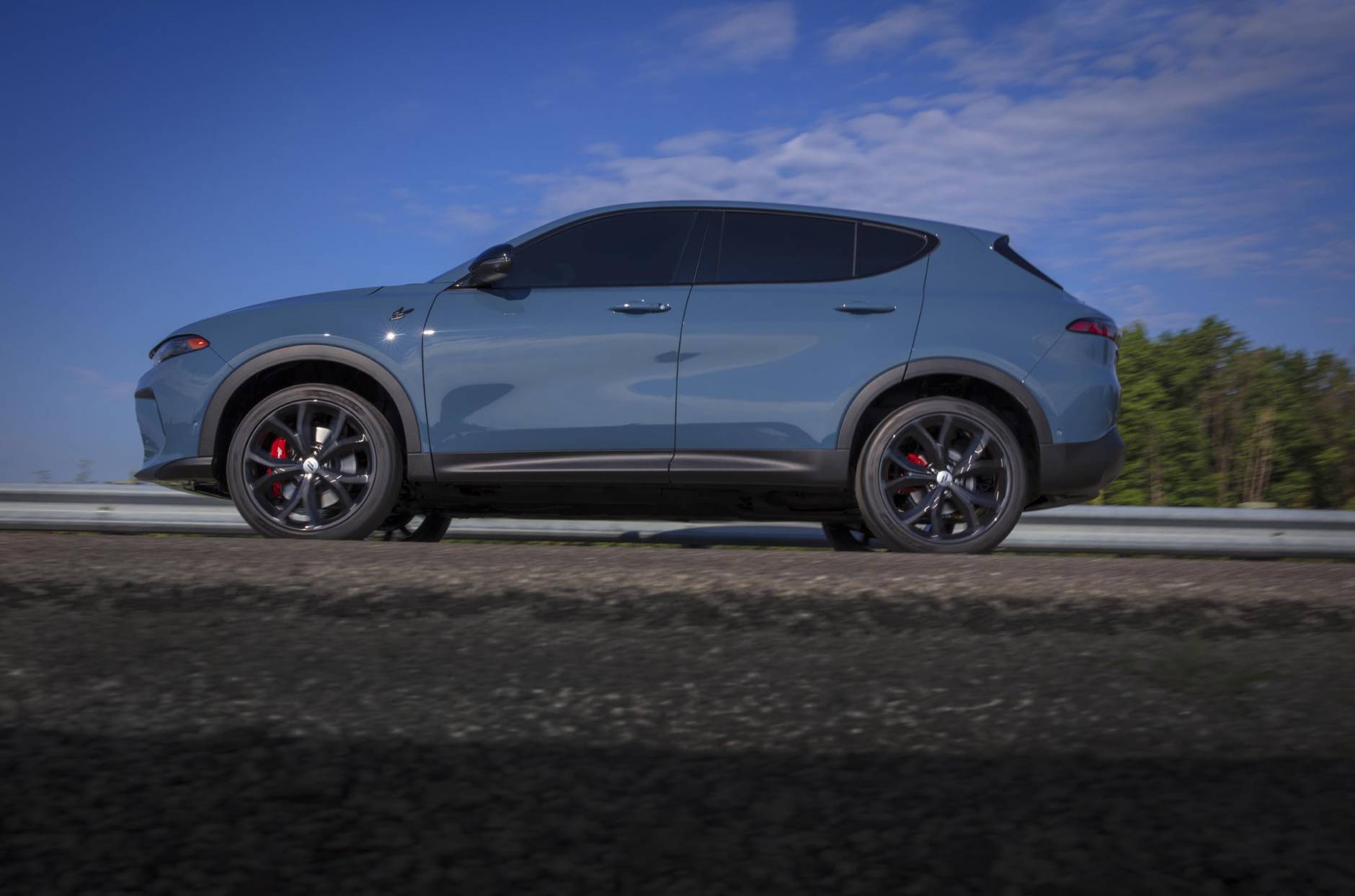 2023 Dodge Hornet: A Italian-Built Plug-In Hybrid Compact Crossover ...
