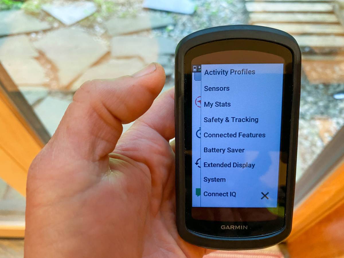 Garmin Edge 1040 Solar Is the First Solar Charging, Touchscreen ...