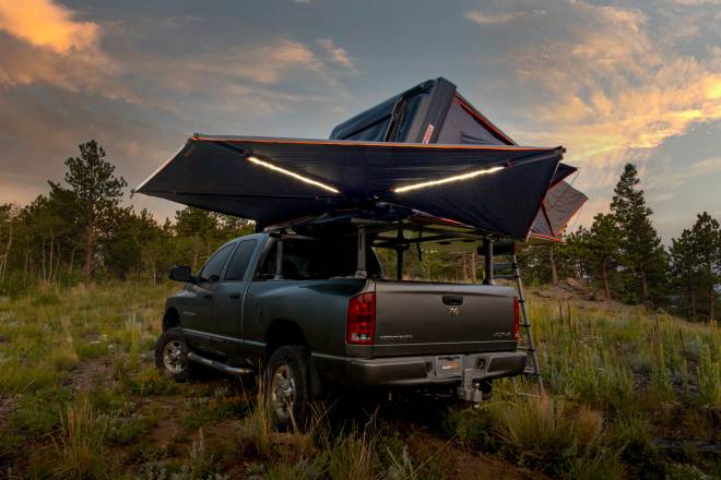 Superlight 270-Degree Hardshell Awning: Roofnest Litewing Awning ...