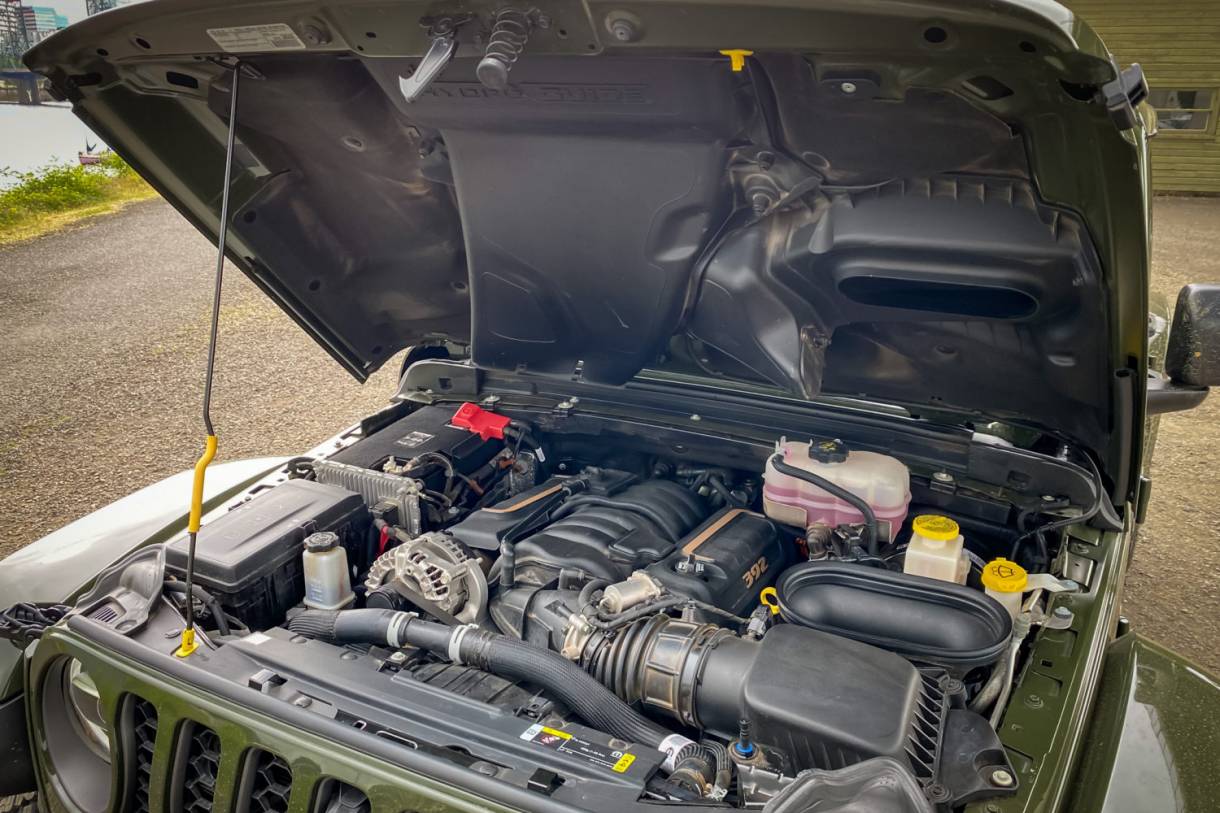 Roaring Jeep Wrangler Rubicon 392 Spins Tires & Scares Kids